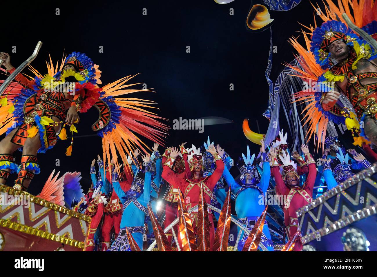 Performers from the Vila Isabel samba school parade during Carnival ...