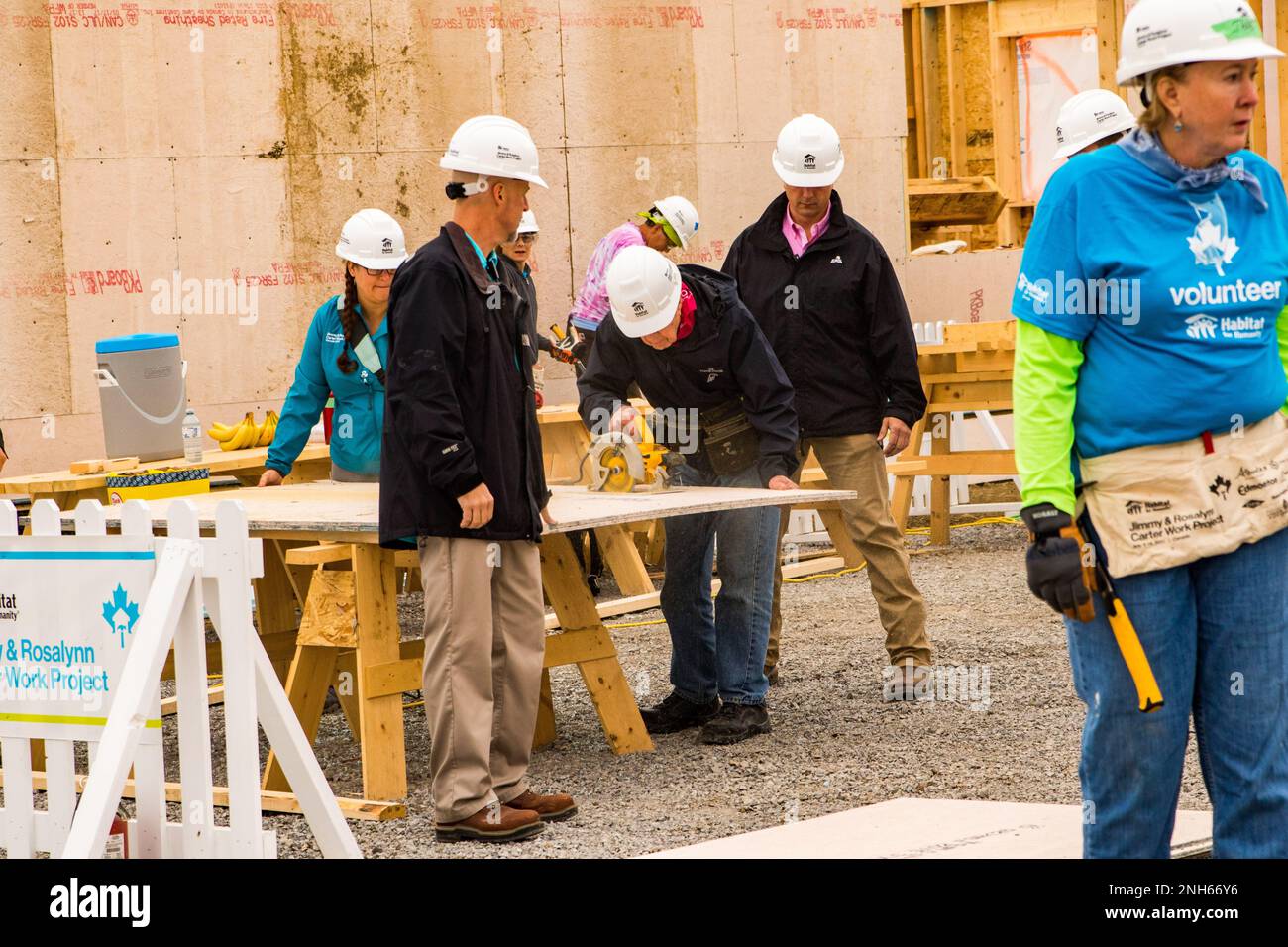 Jimmy and rosalynn carter work project hi-res stock photography and ...