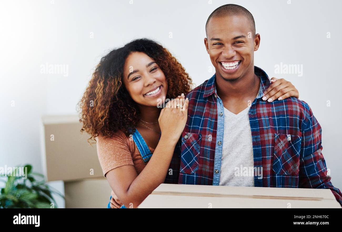 Man moving closer woman in hi-res stock photography and images - Alamy