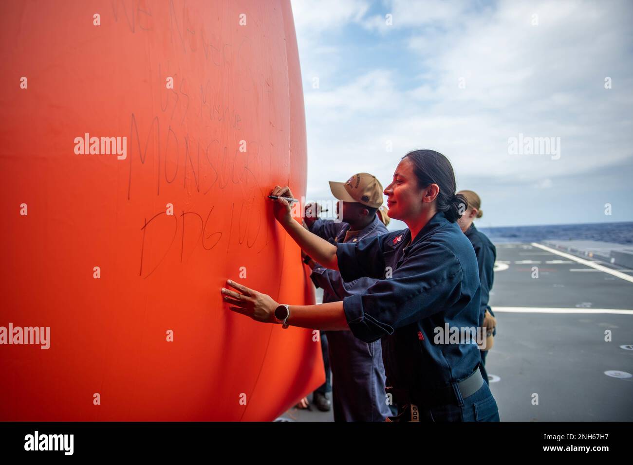 220719-N-YN807-2024 PACIFIC OCEAN (July 19, 2022) – Personnel ...