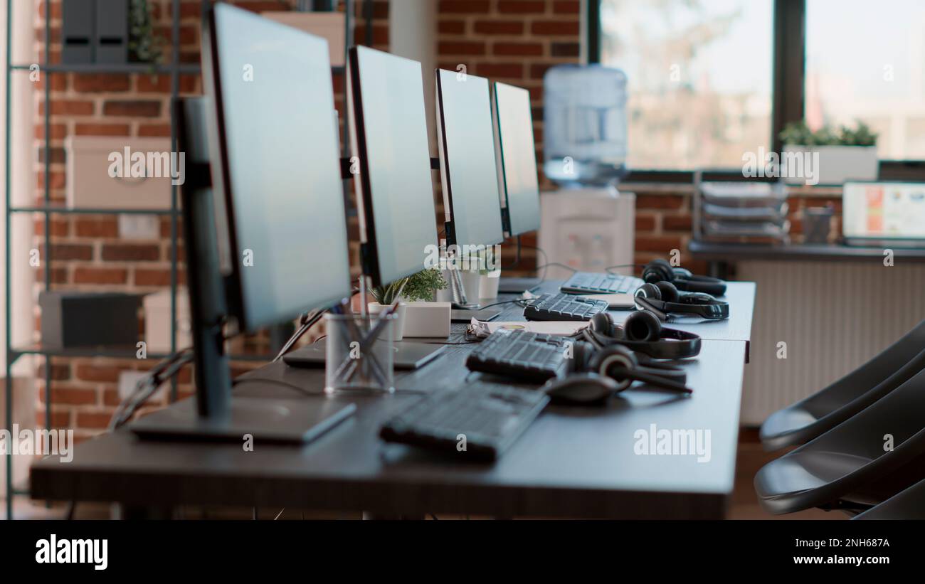 Call center workstation hi-res stock photography and images - Alamy