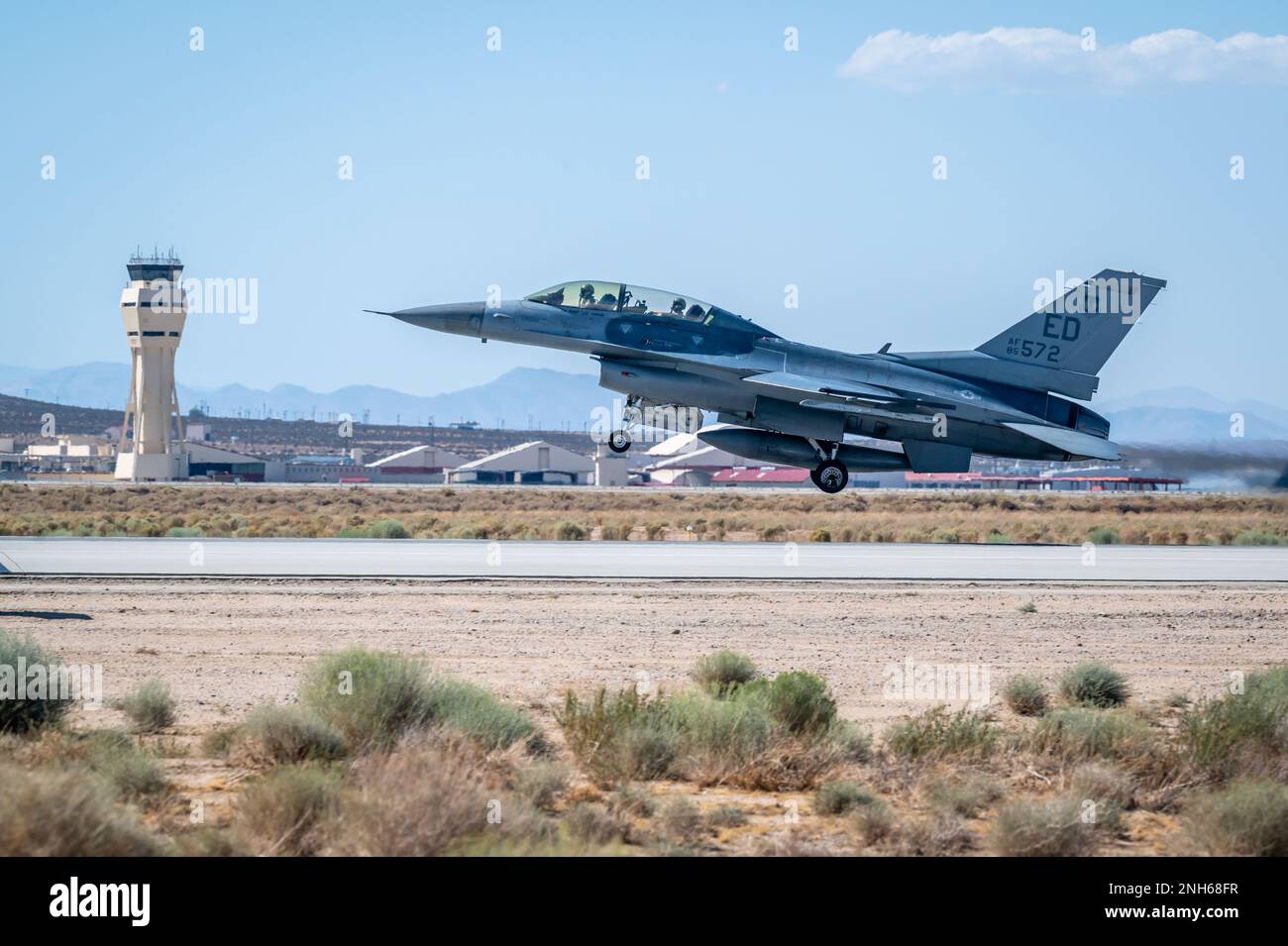 An F-16 Fighting Falcon from the 416th Flight Test Squadron, 412th Test ...