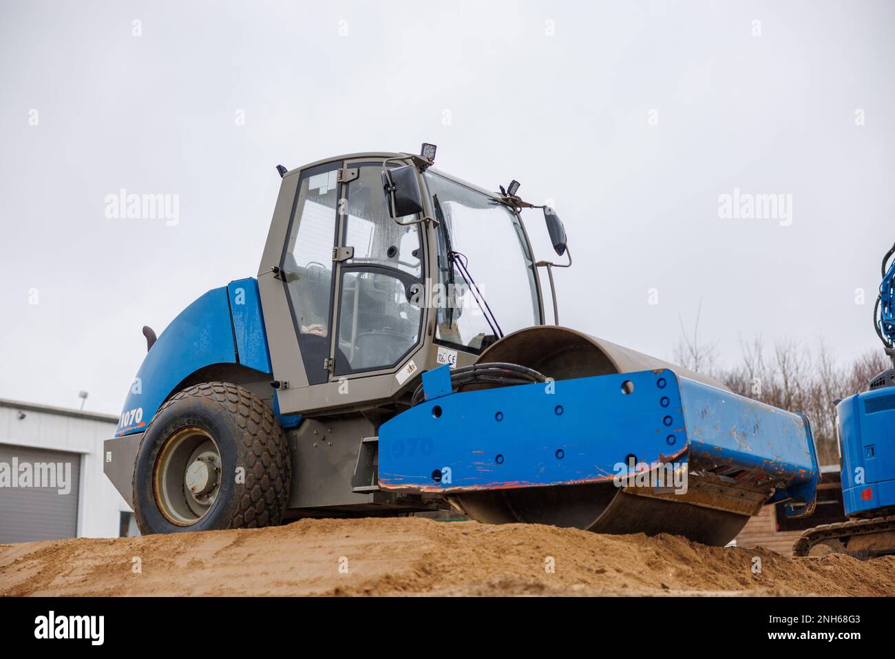 Compact layer of soil hi-res stock photography and images - Alamy