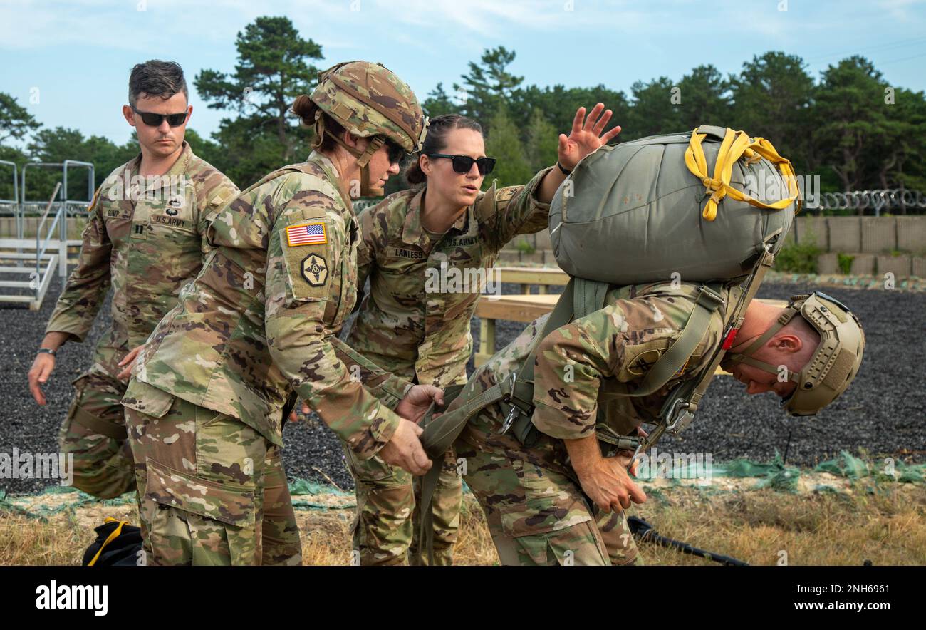 412th civil affairs battalion airborne 412th hi-res stock photography ...