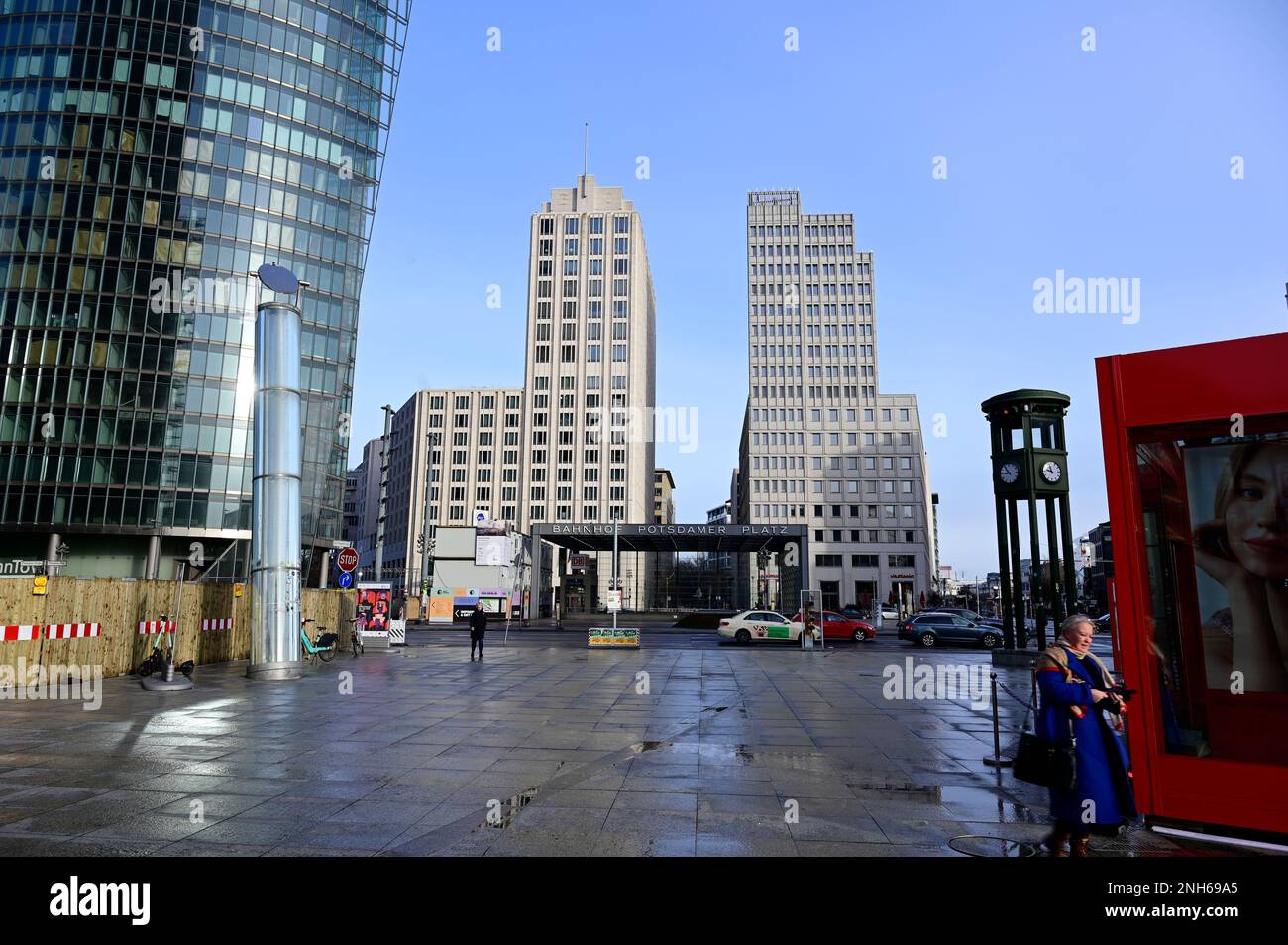 Potsdamer Platz mit DB Hochhaus, Ritz Carlton Hotel, Beisheim Center ...