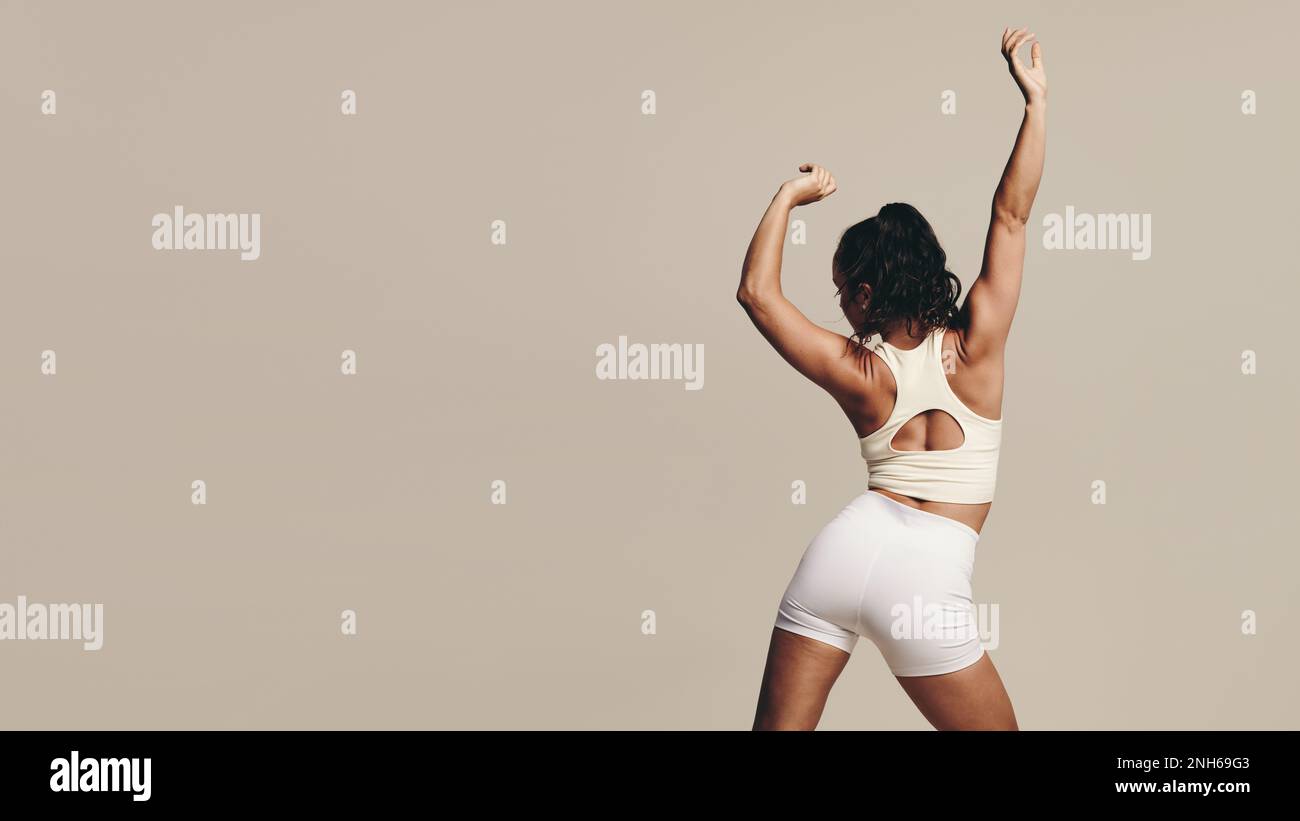 Female body shapes hi-res stock photography and images - Alamy