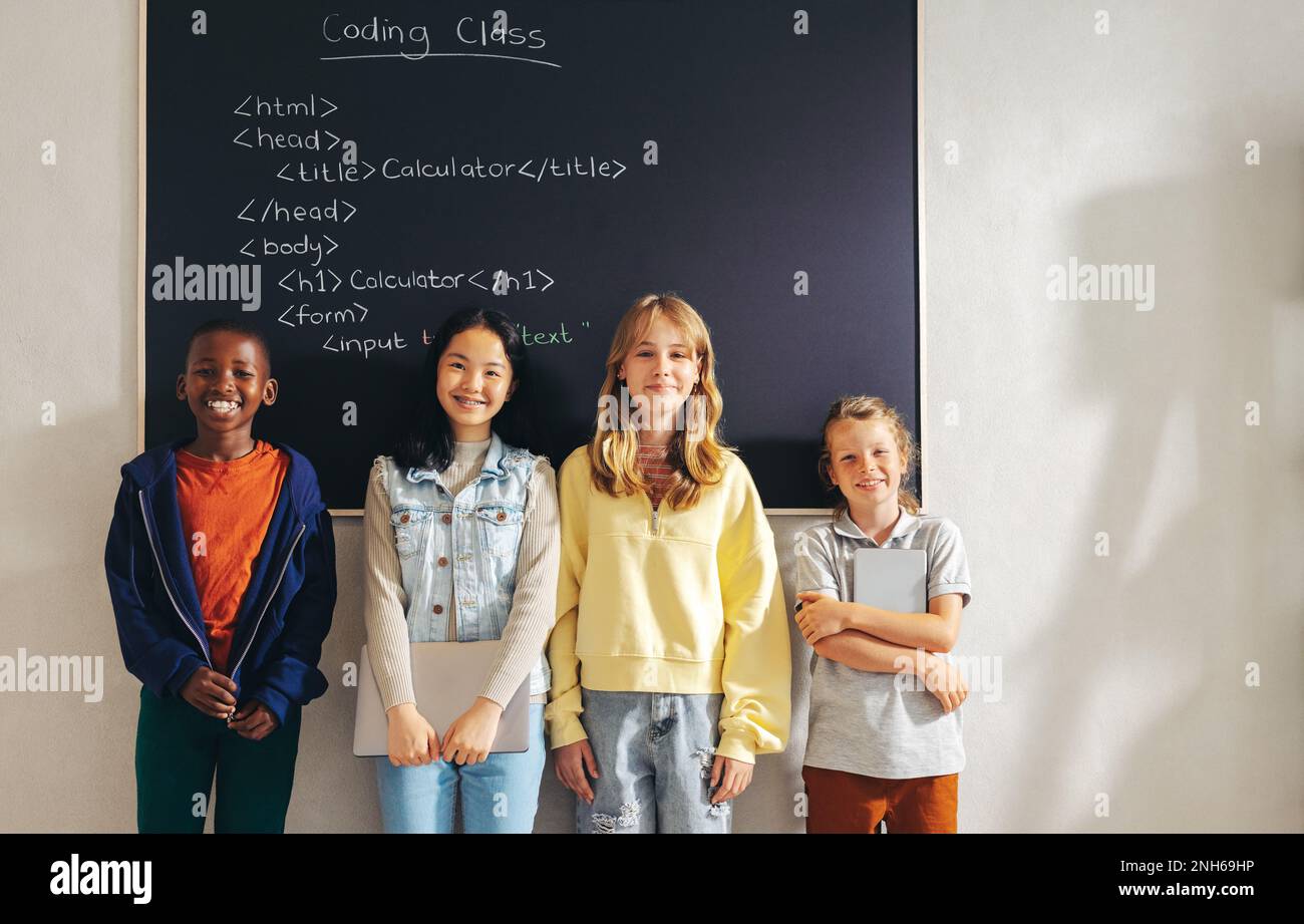 Diverse classroom hi-res stock photography and images - Alamy