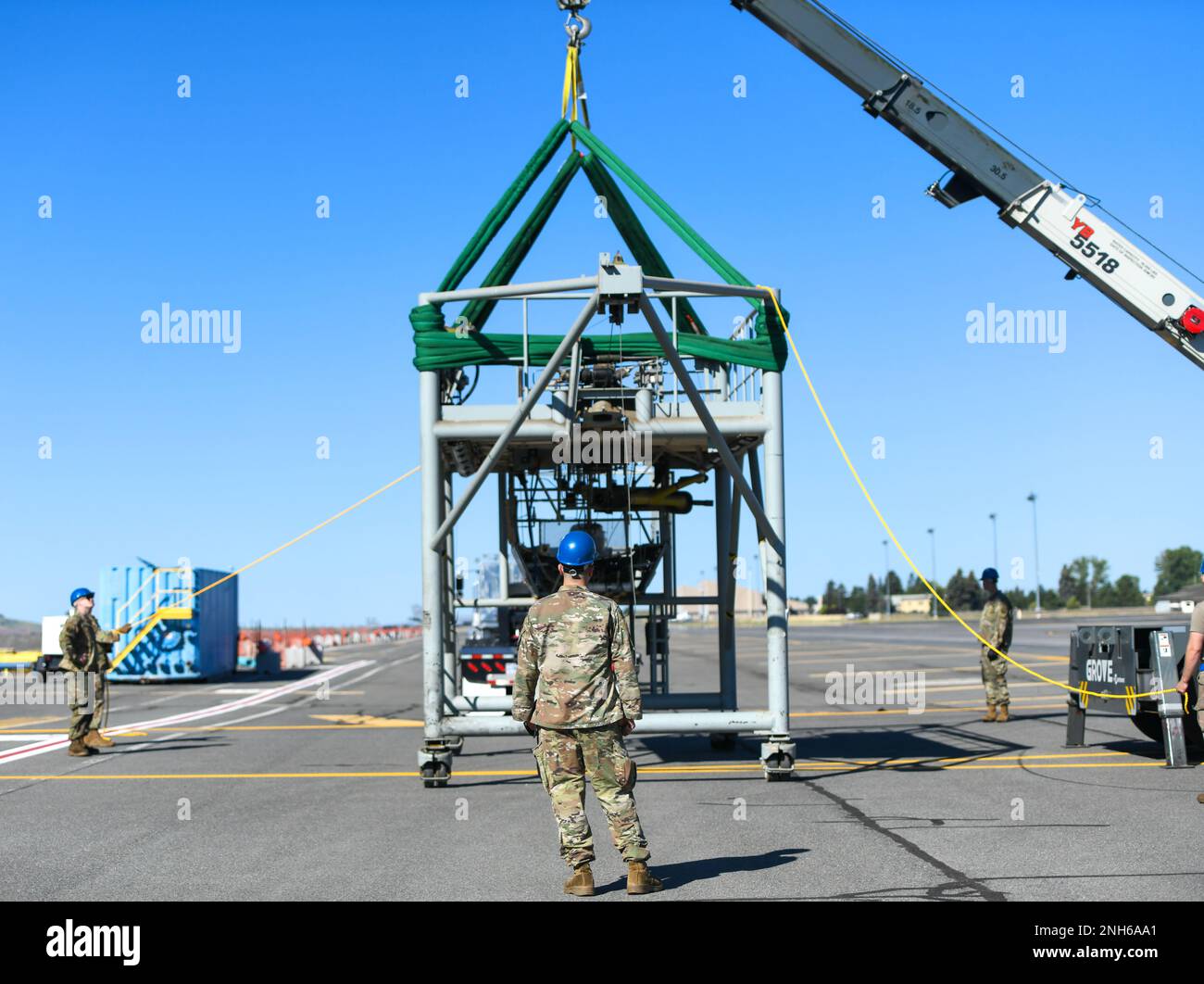 Multi capable airman concept hi-res stock photography and images - Alamy