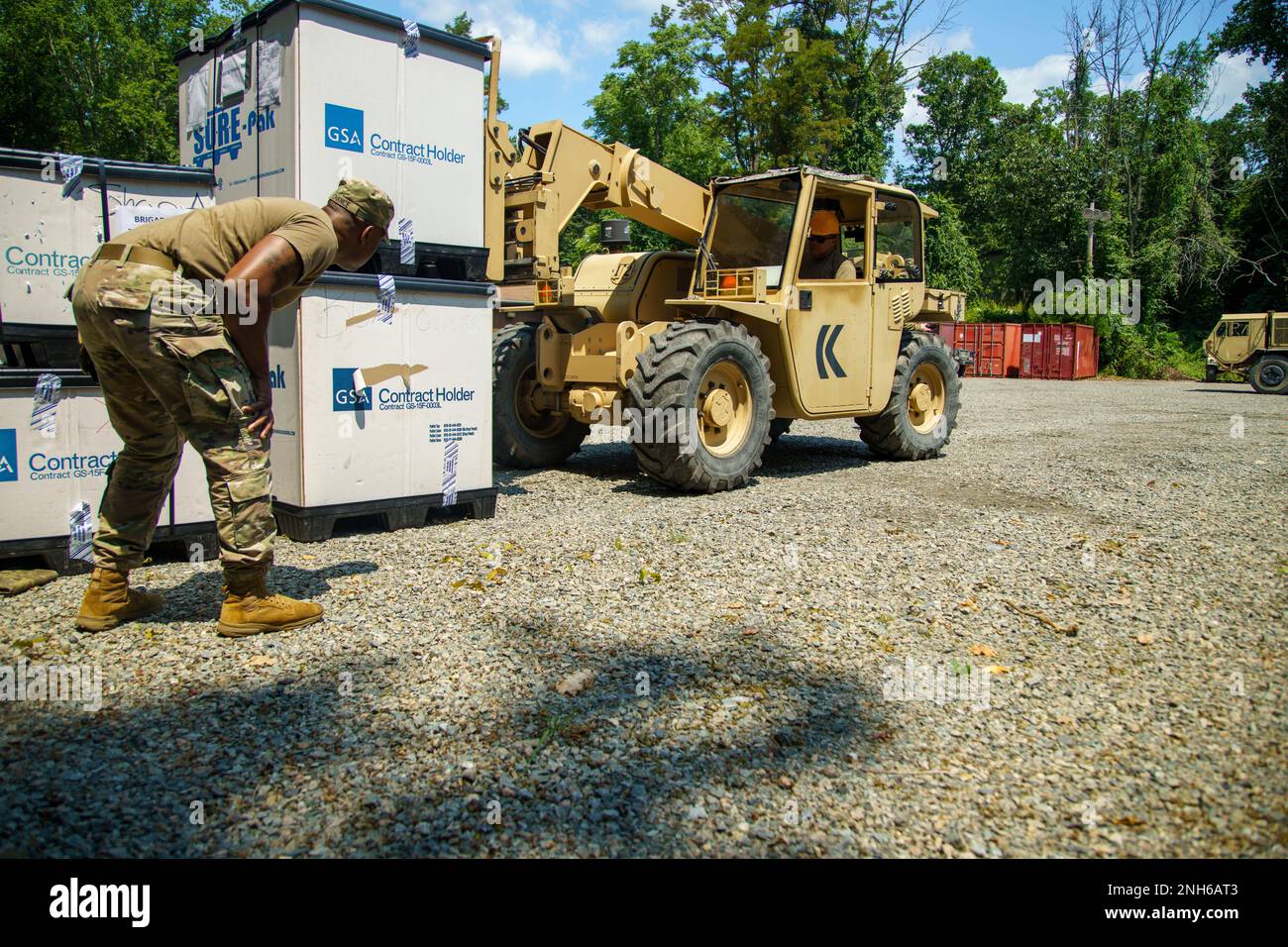 5000 forklift hi-res stock photography and images - Alamy