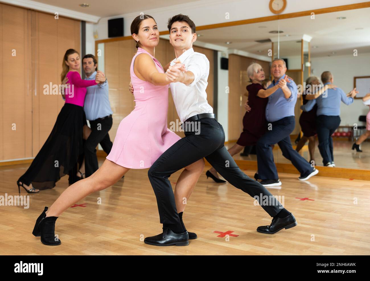 Standard dance training hi-res stock photography and images - Alamy