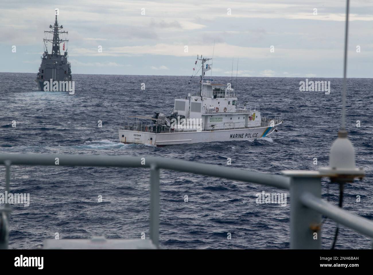 PACIFIC OCEAN (July 19, 2022) – Japan Self-Defense Force (JMSDF) ship ...