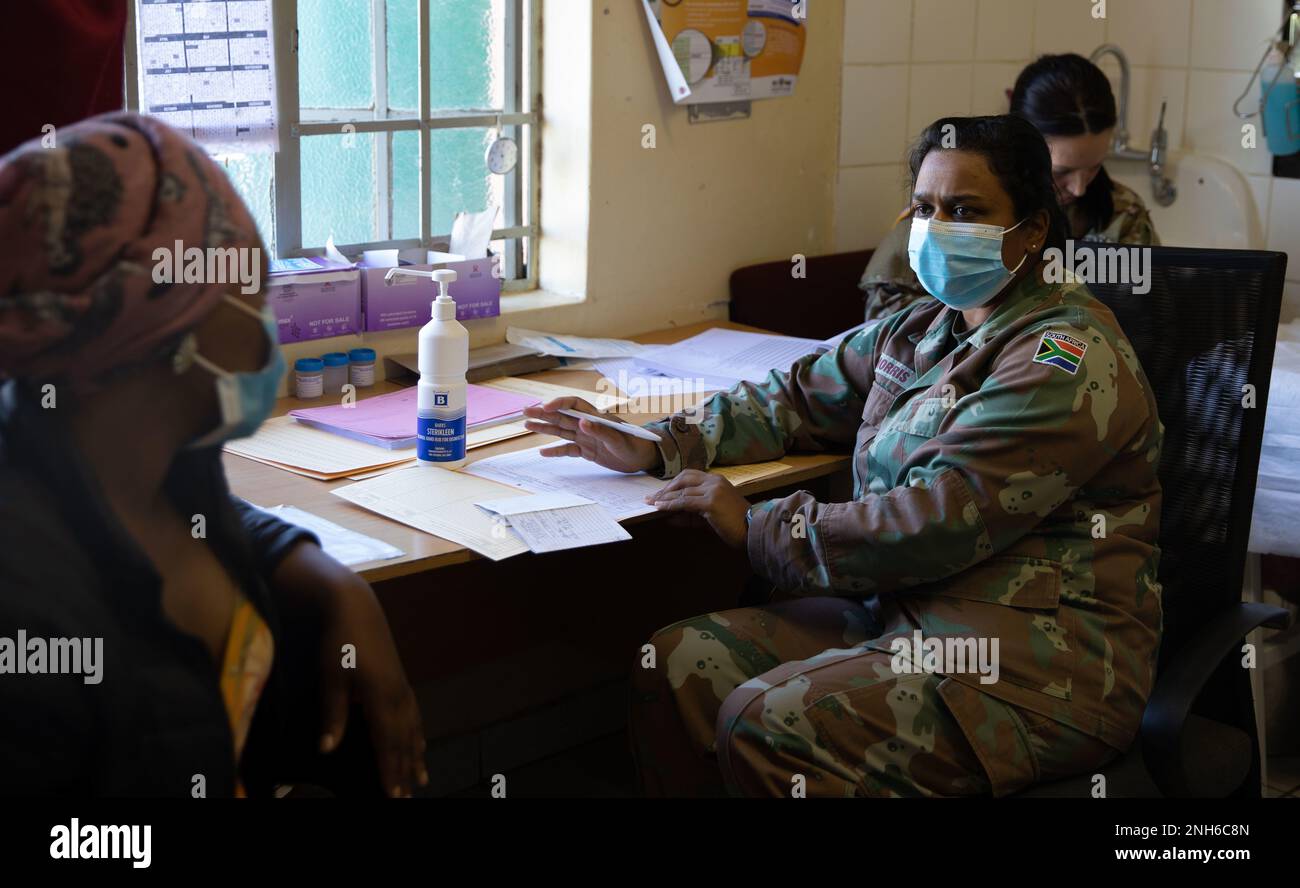 South African Primary Health Care Nurse Lt. Annes Morris, a primary ...