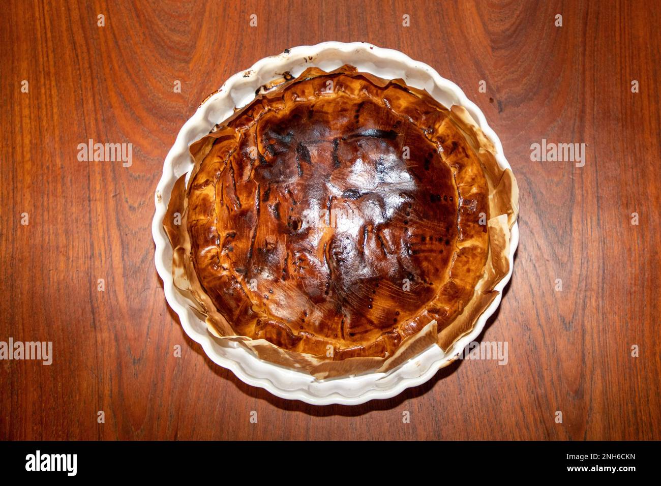 Burnt cake hi-res stock photography and images - Alamy