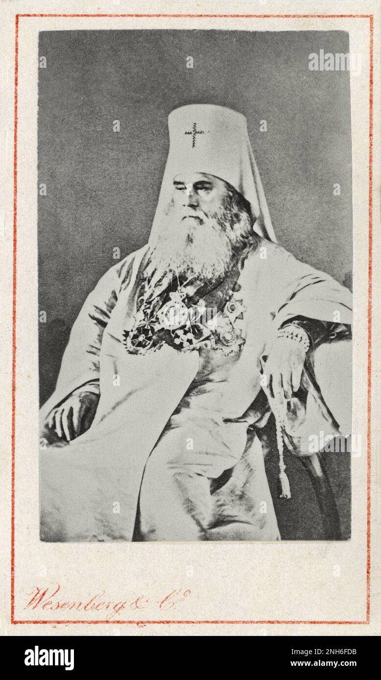 High priest attire hi-res stock photography and images - Alamy