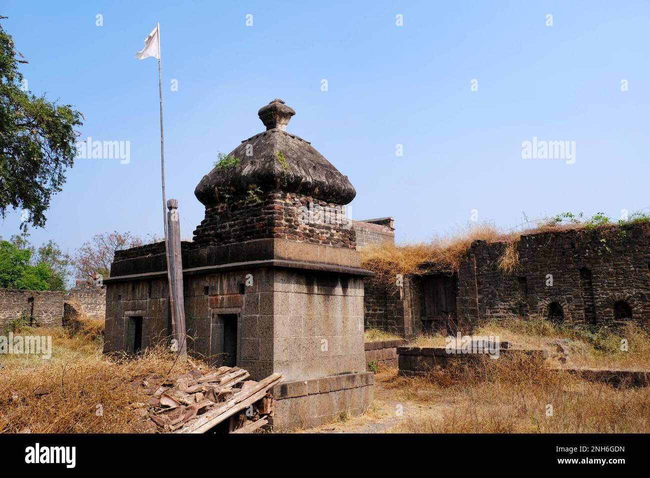 30 Jan 2023, In Wathar Nimbalkar Village Beautiful Shiva Temple ...
