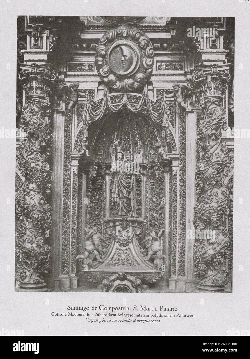 Gothic and baroque architecture hi-res stock photography and images - Alamy