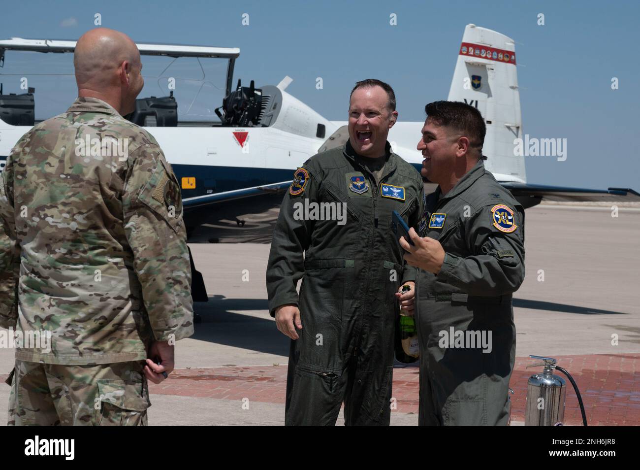 U.S. Air Force Col. Craig Prather (center), 47th Flying Training Wing ...