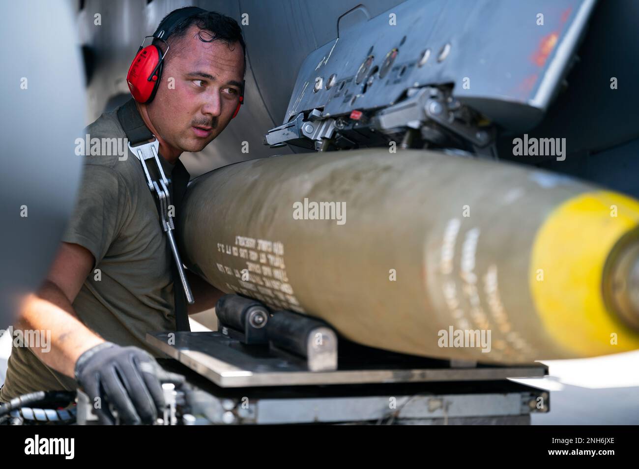 Mk 82 bomb hi-res stock photography and images - Alamy