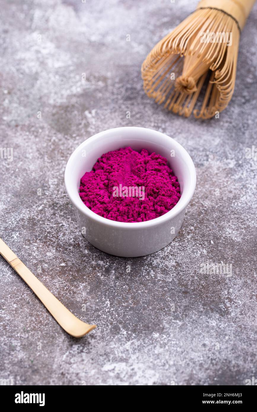 Pink matcha powder from dragon fruit Stock Photo - Alamy