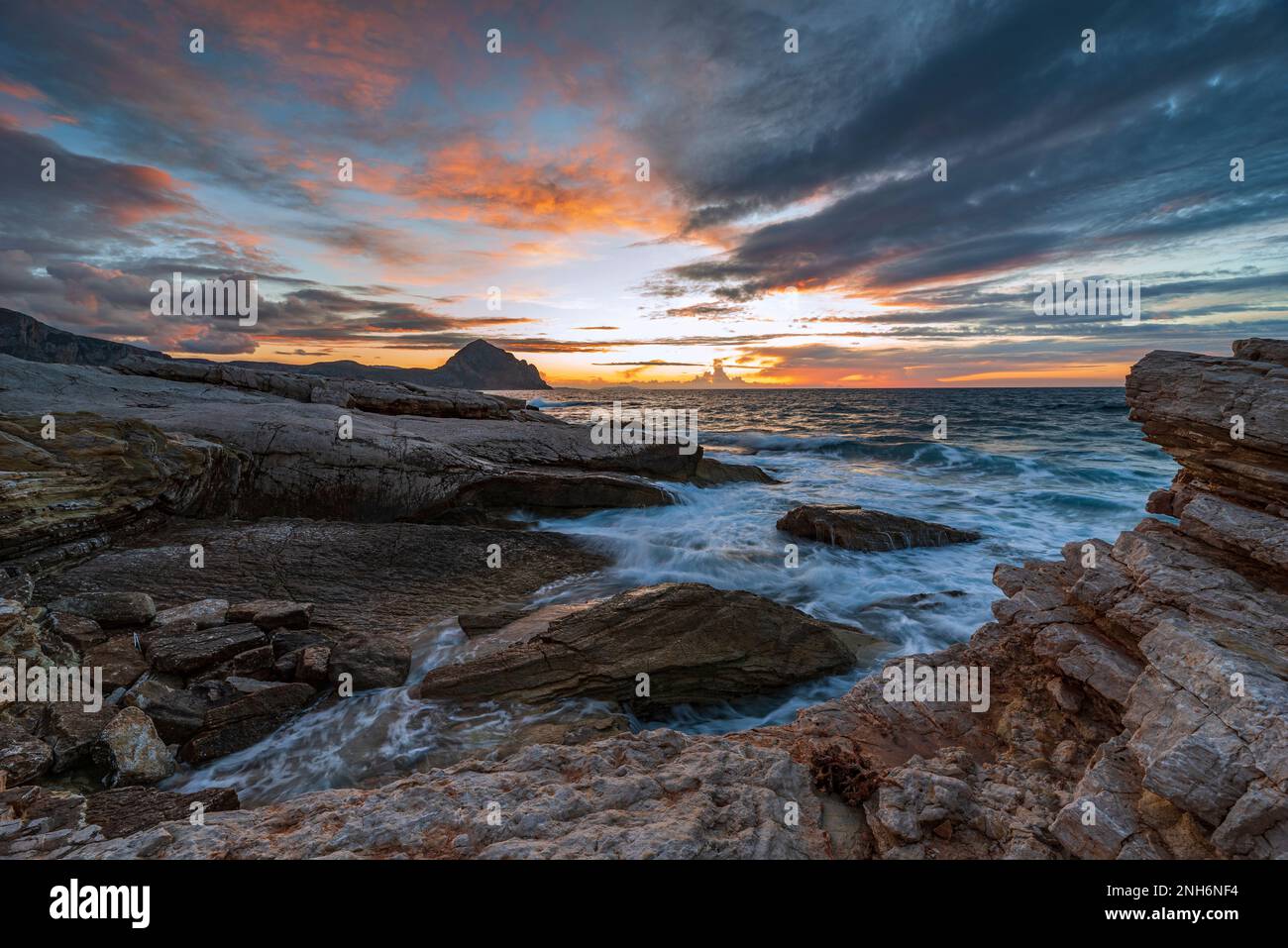 Macari beaches hi-res stock photography and images - Alamy