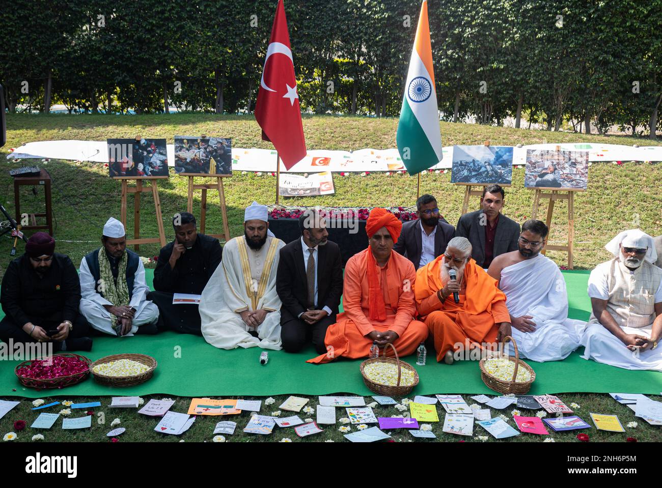 Different religions of india hi-res stock photography and images - Alamy