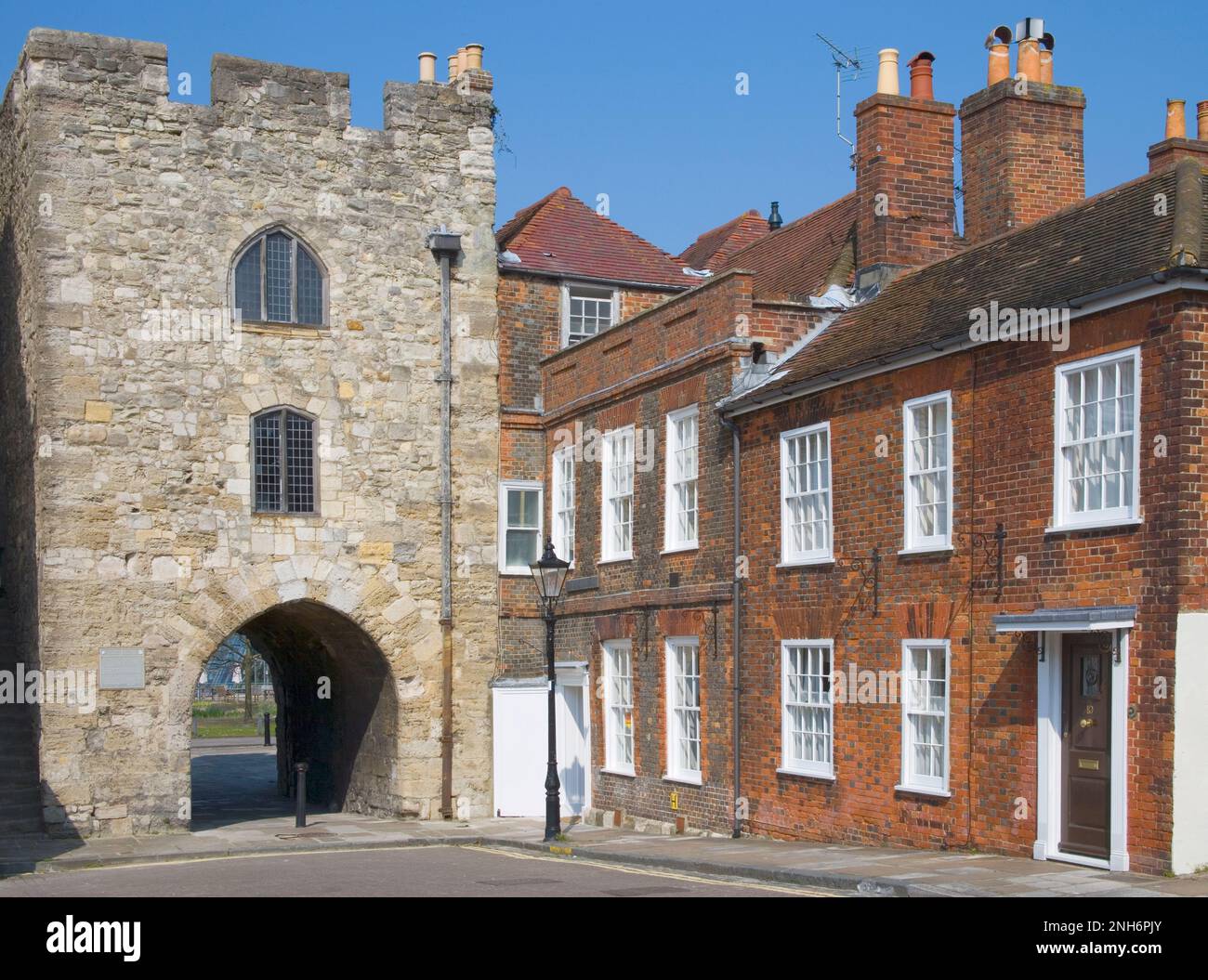 the west gate part of the old city walls around southampton Hampshire ...