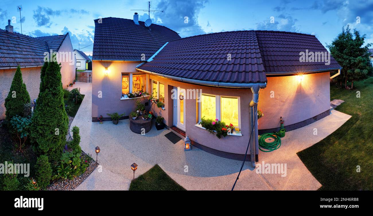 Wood house exterior with stone landscaping hi-res stock photography and ...