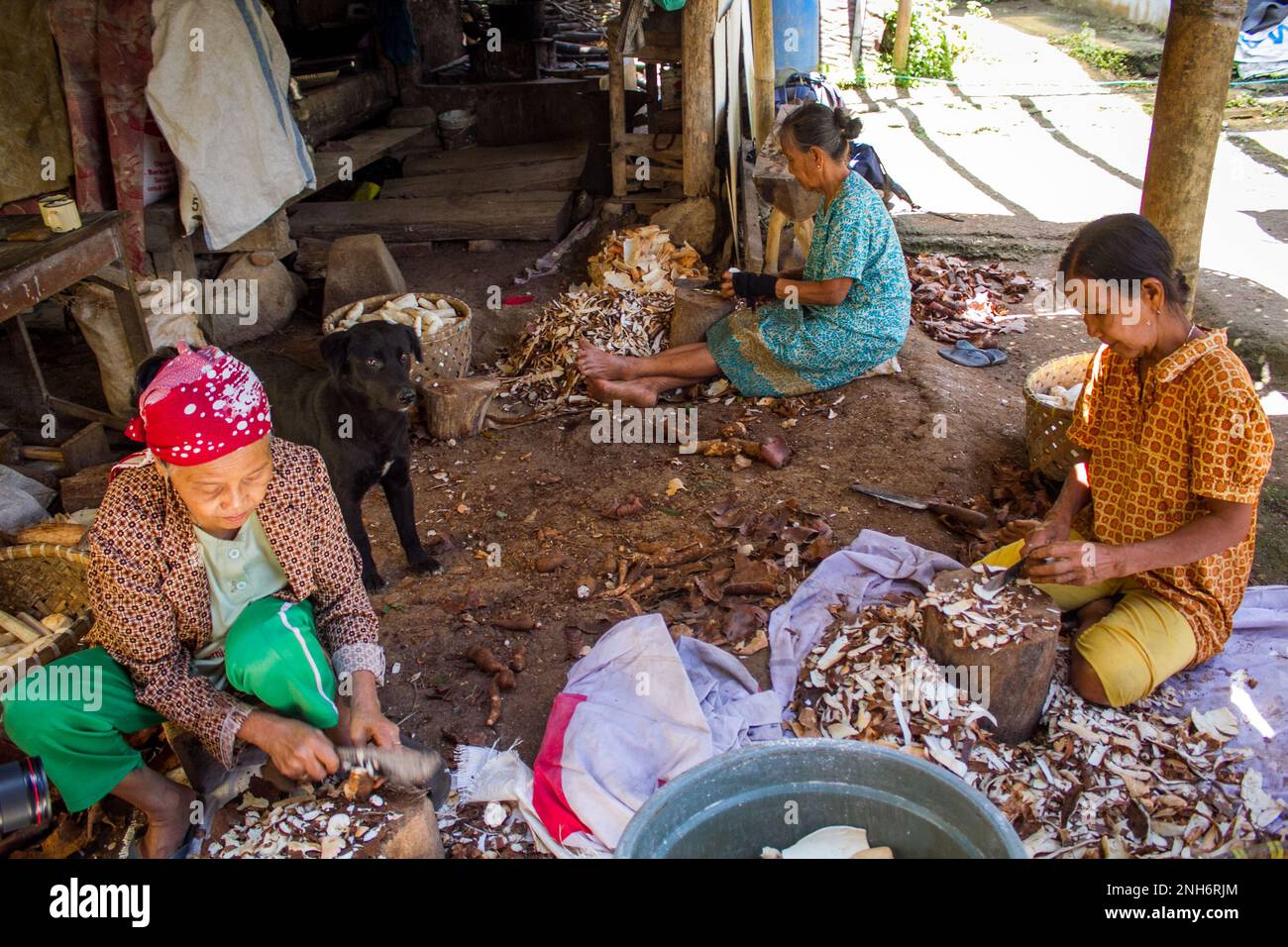 Cimahi, West Java, Indonesia. 21st Feb, 2023. Residents of Cireundeu ...
