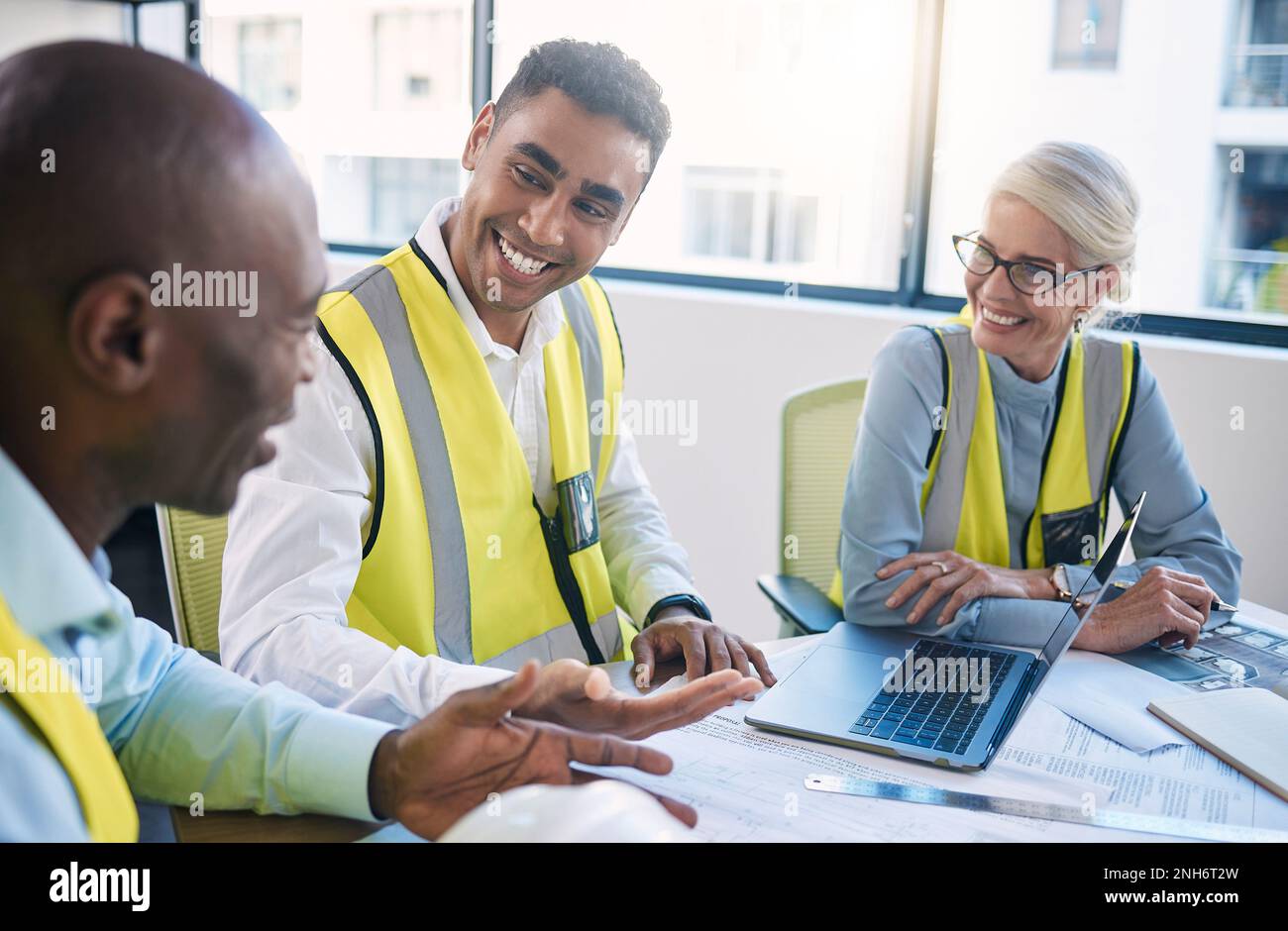 Diverse group industrial engineers hi-res stock photography and images ...