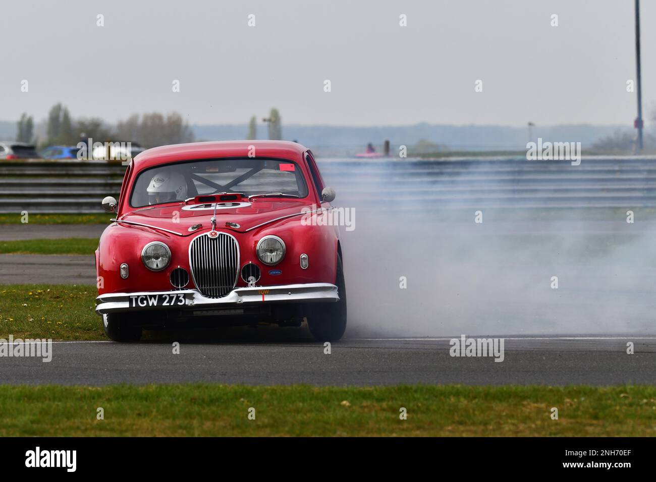 Sideways and tyre smoke, Benjit Dhesi, Jaguar Mk1, Ecurie Classic ...