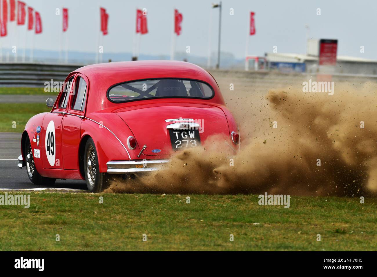 Kicking up some dust, Benjit Dhesi, Jaguar Mk1, Ecurie Classic Racing ...