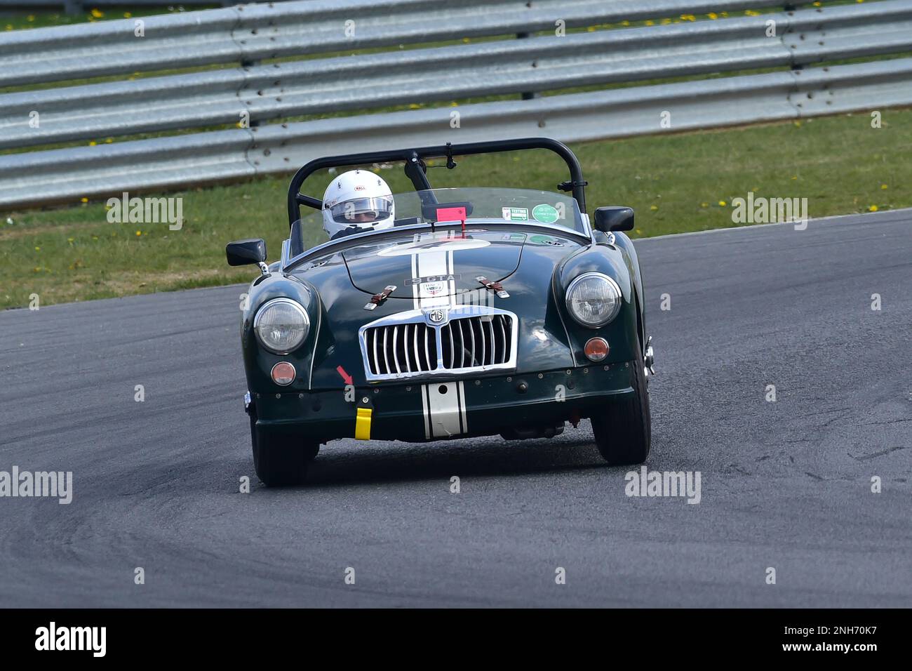Marwan Andon, MG A, Ecurie Classic Racing, Forty minutes of racing for ...