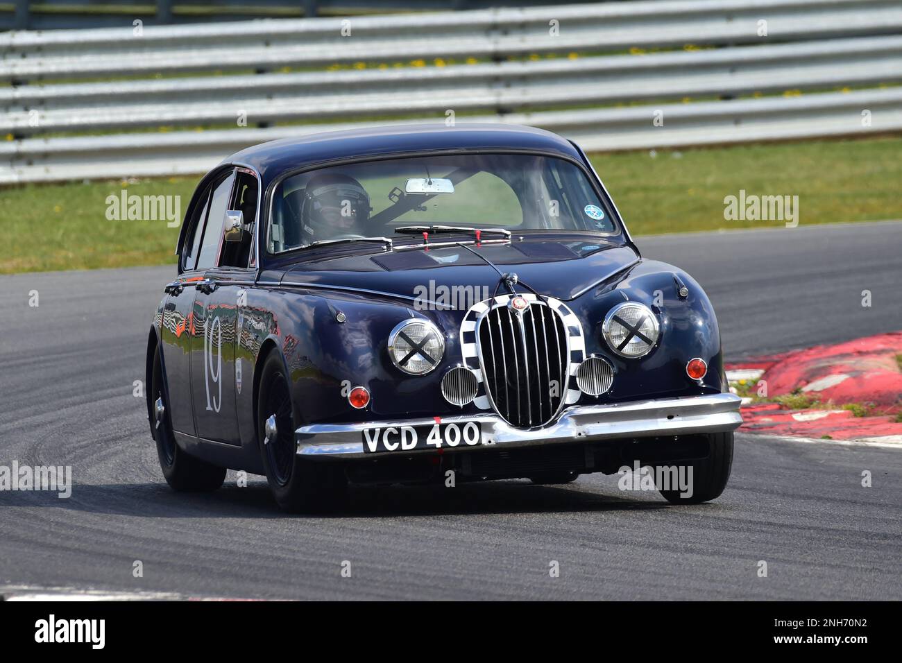 Bruce McWhirter, Jaguar Mk2, Ecurie Classic Racing, Forty minutes of ...