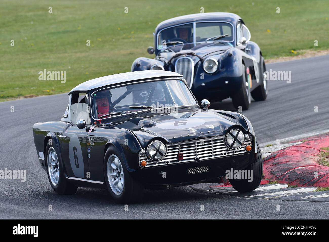 John Andon, Triumph TR4, Ecurie Classic Racing, Forty minutes of racing ...
