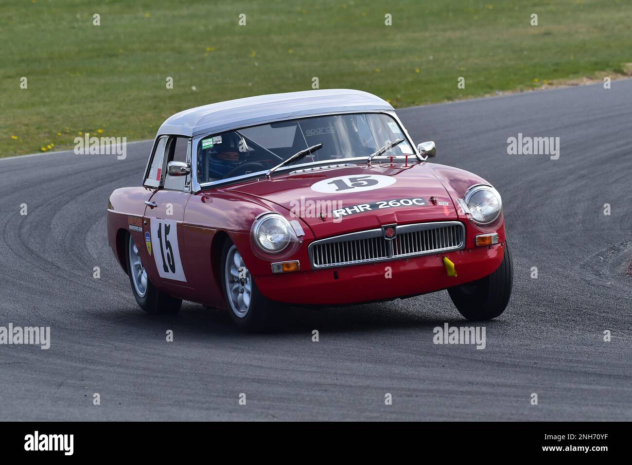 James Hicks, MG B, Ecurie Classic Racing, Forty minutes of racing for ...