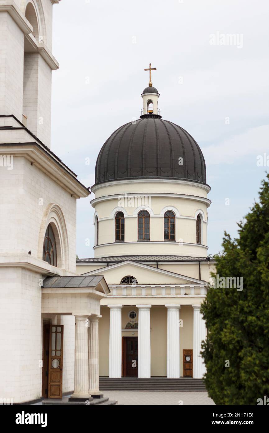 Cathedral, a beautiful architectural structure with white columns in ...