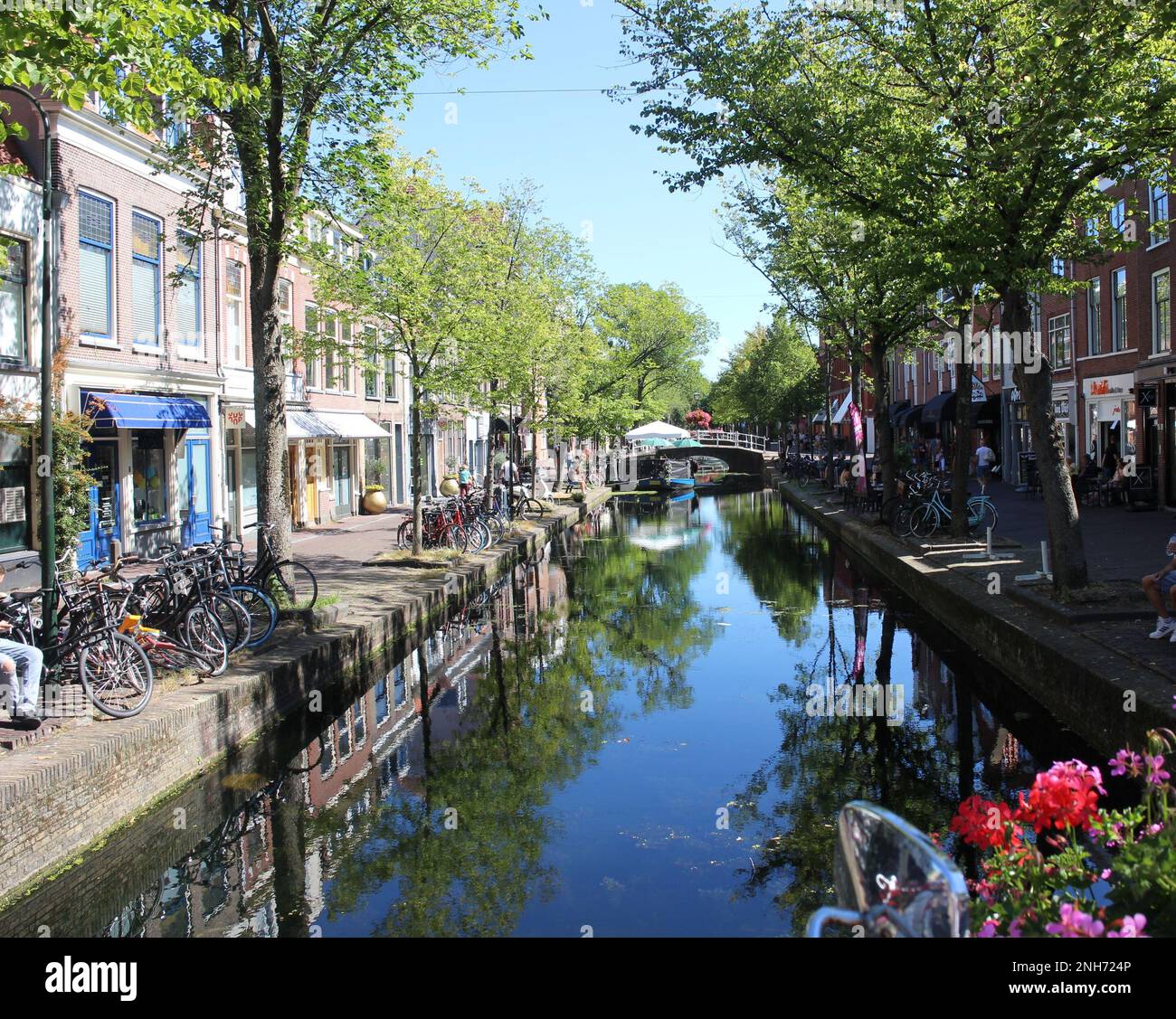Old town and canal in Delft, Netherlands Stock Photo - Alamy