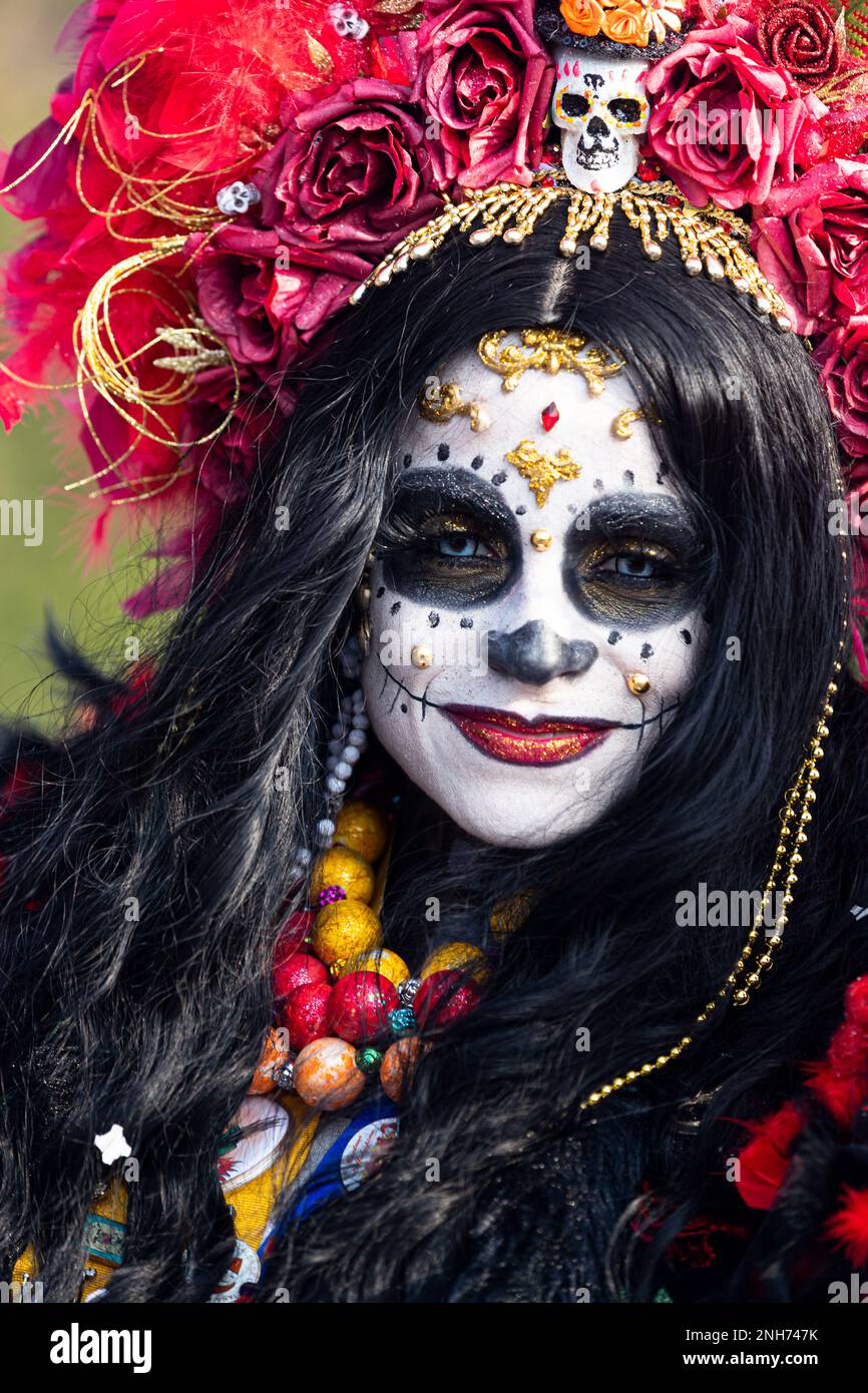 Noir aesthetic hi-res stock photography and images - Alamy