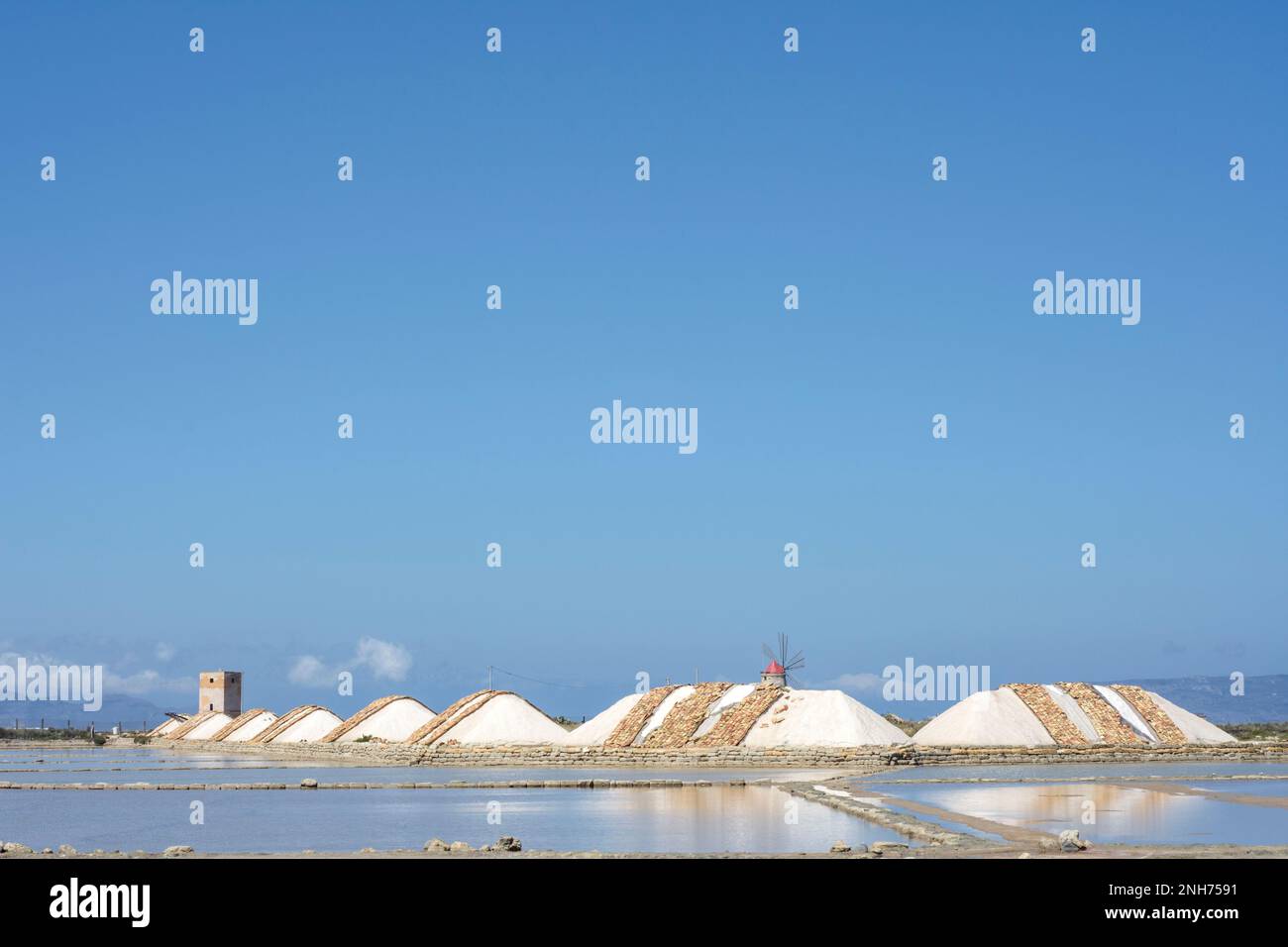 Salt pans of nubia hi-res stock photography and images - Alamy