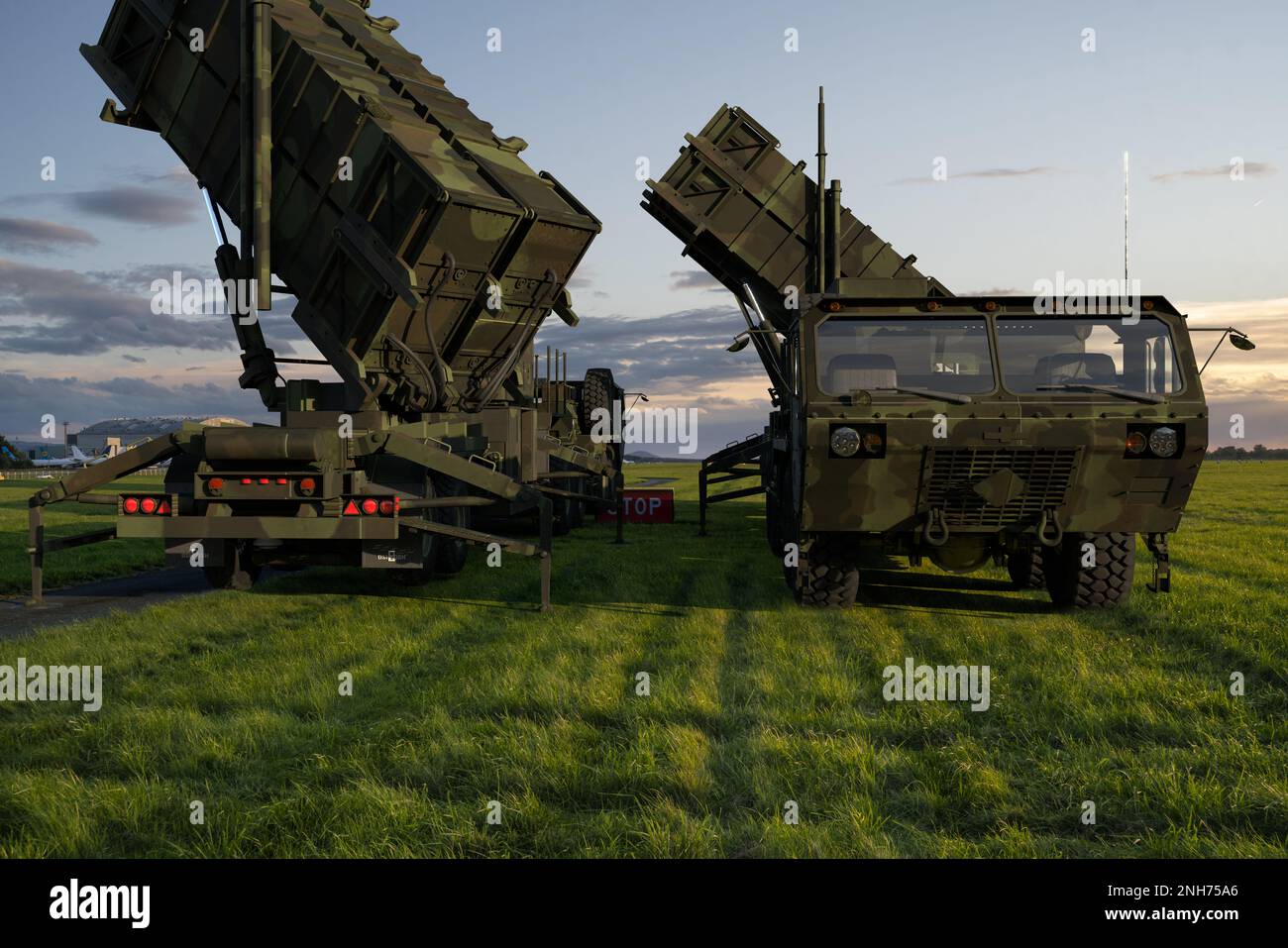 Surface to air missile system hi-res stock photography and images - Alamy