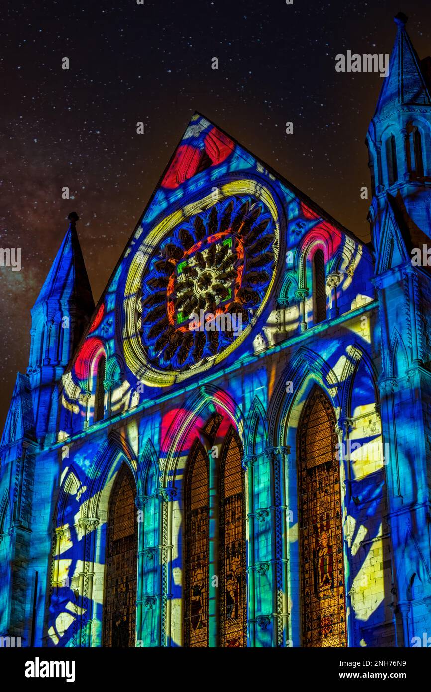 ‘Colour and Light’ immersive projection experience by Doubletake ...