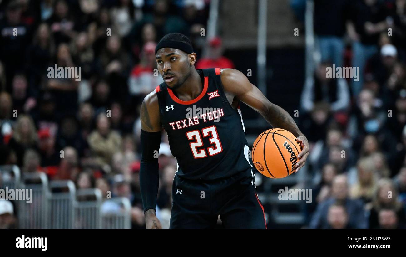 Texas Tech guard De'Vion Harmon (23) brings the ball up court against ...