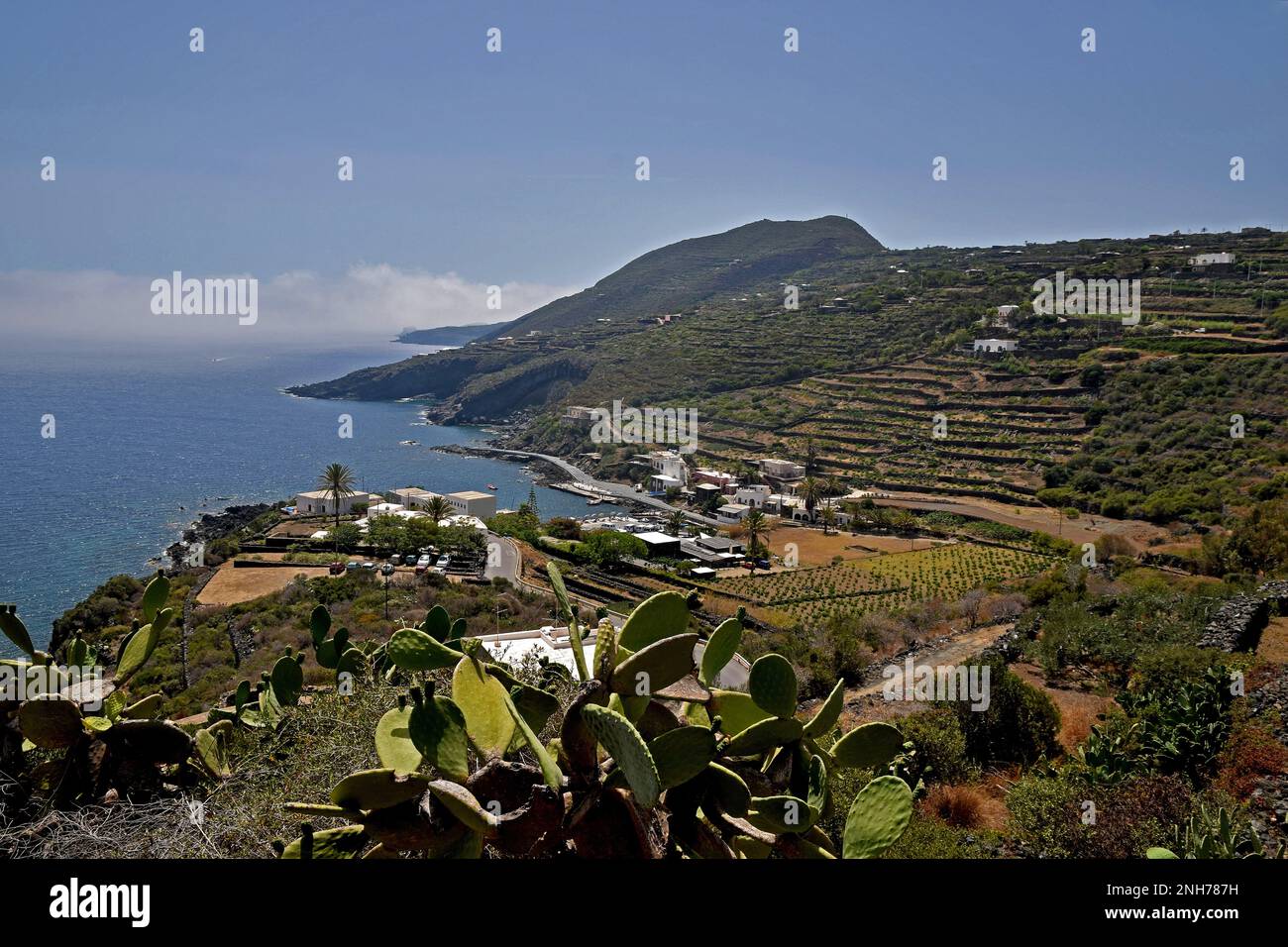 Gadir village hi-res stock photography and images - Alamy