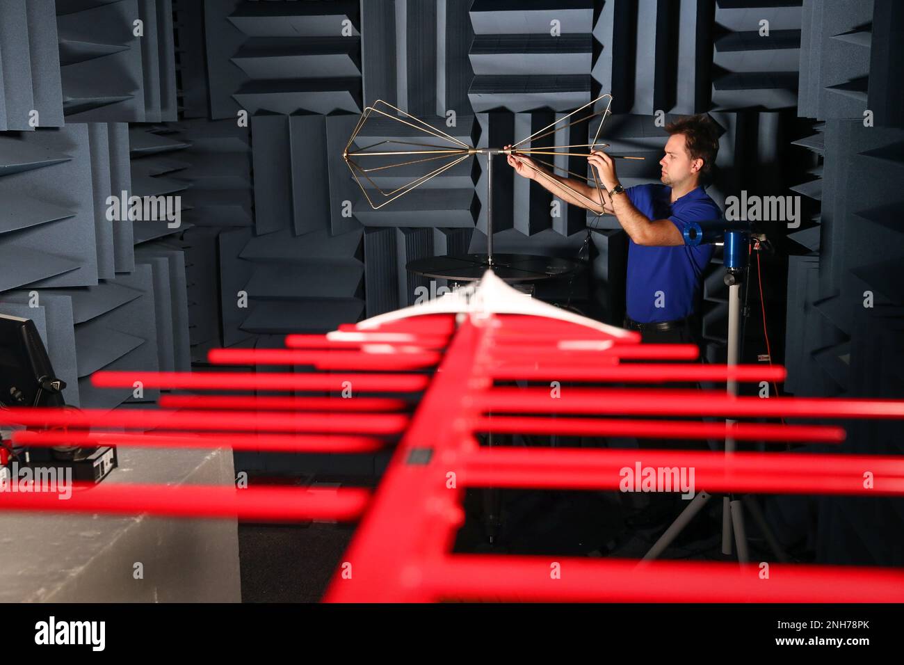 220720-N-CM812-106 Naval Surface Warfare Center Indian Head Division ...