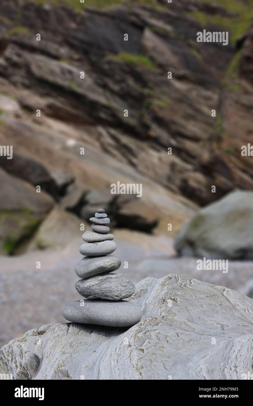 Pebble piles hi-res stock photography and images - Alamy