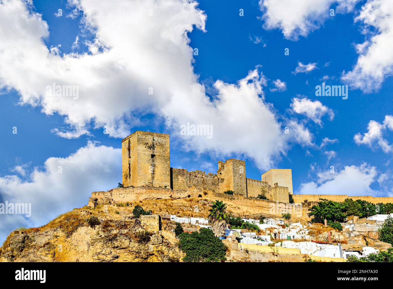 Views from the Parque de la Retama of the castle of Alcalá de Guadaira ...