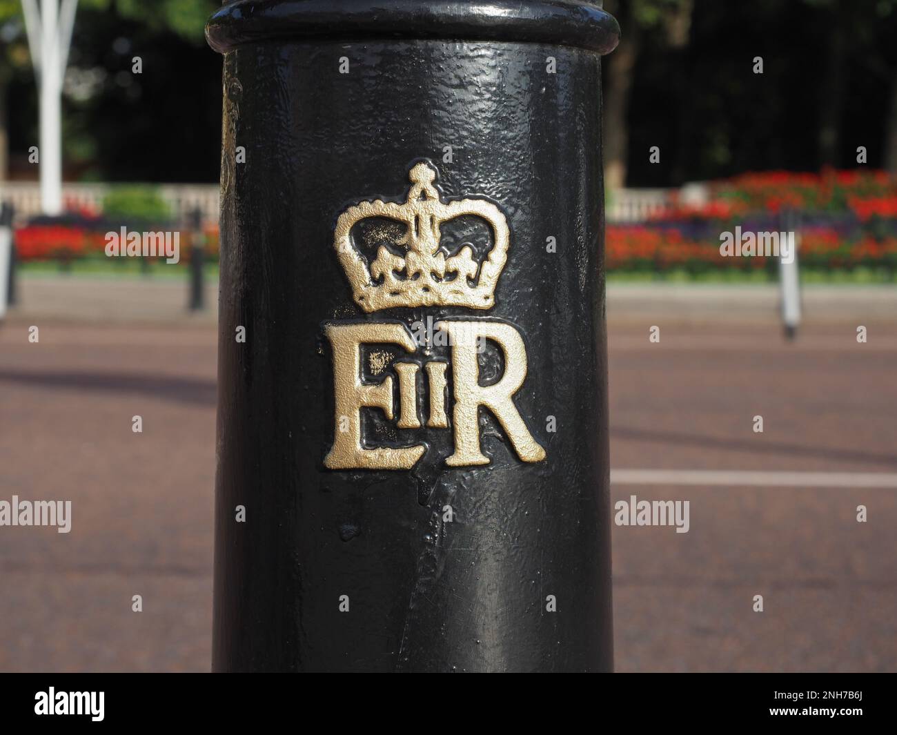 LONDON, UK - CIRCA OCTOBER 2022: Queen cypher EIIR standing for ...
