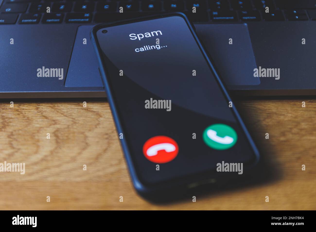Incoming call phone hi-res stock photography and images - Alamy