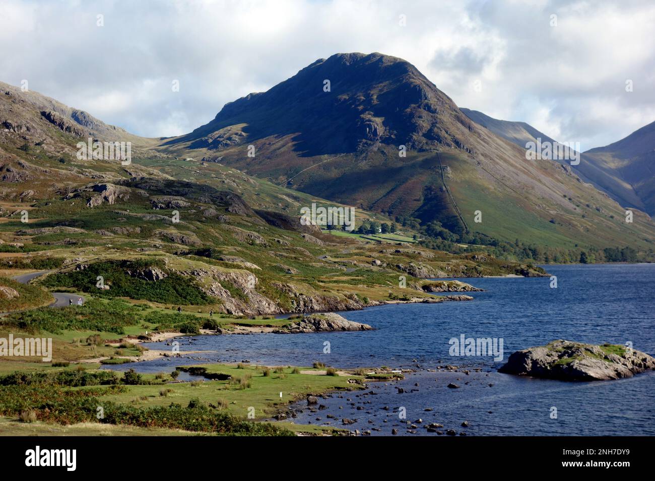The Wainwright Yewbarrow from the Shores of Wast Water in Wasdale, Lake ...