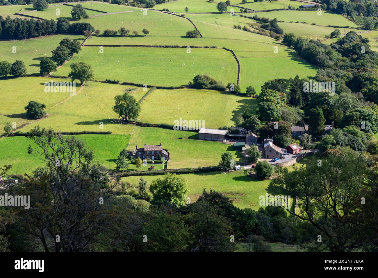 England summer countryside aerial view hi-res stock photography and ...
